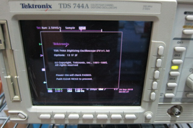 Tektronix TDS 744A Color Four Channel Digitizing Oscilloscope | eBay