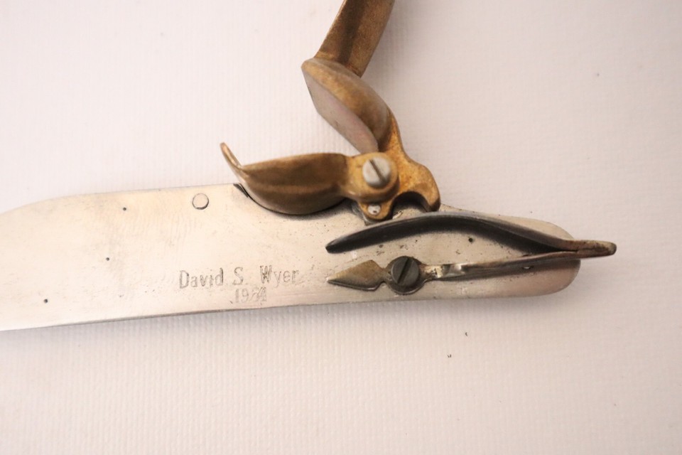 Vintage FUSIL BLACK POWDER FLINTLOCK LOCK BY David S. Wyer 1964 for ...