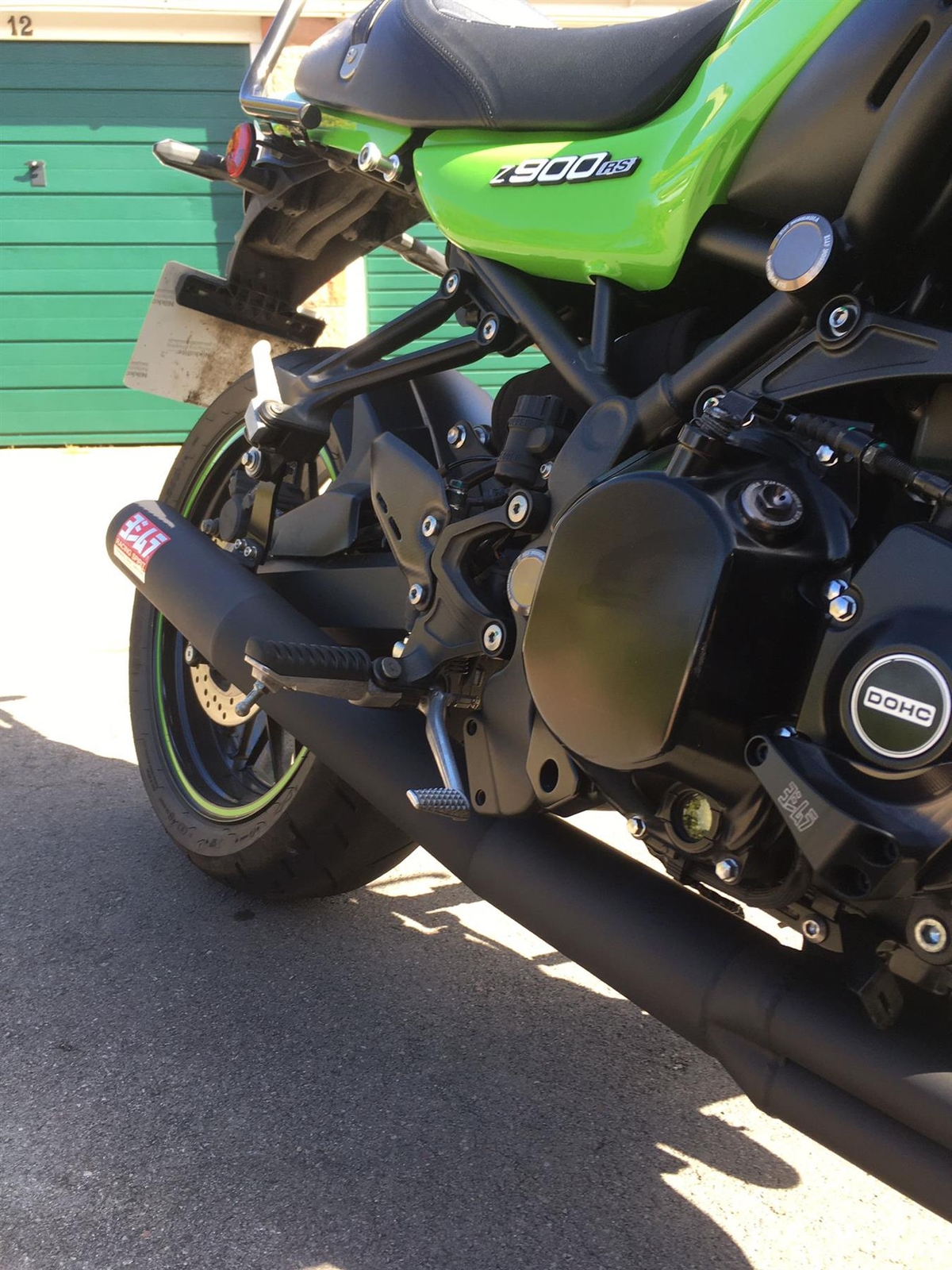 Yoshimura Exhaust Matt Black Cyclone Full-System Race Kawasaki Z900 RS ...