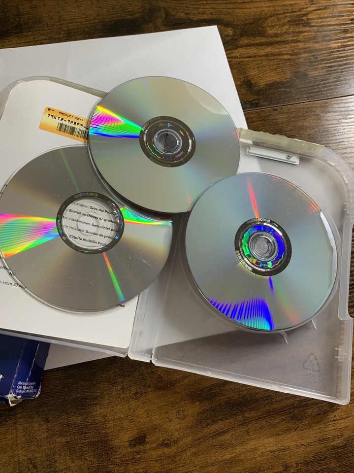 Microsoft Windows 7 Professional Upgrade 32 & 64 Bit DVDs RETAIL BOX ...