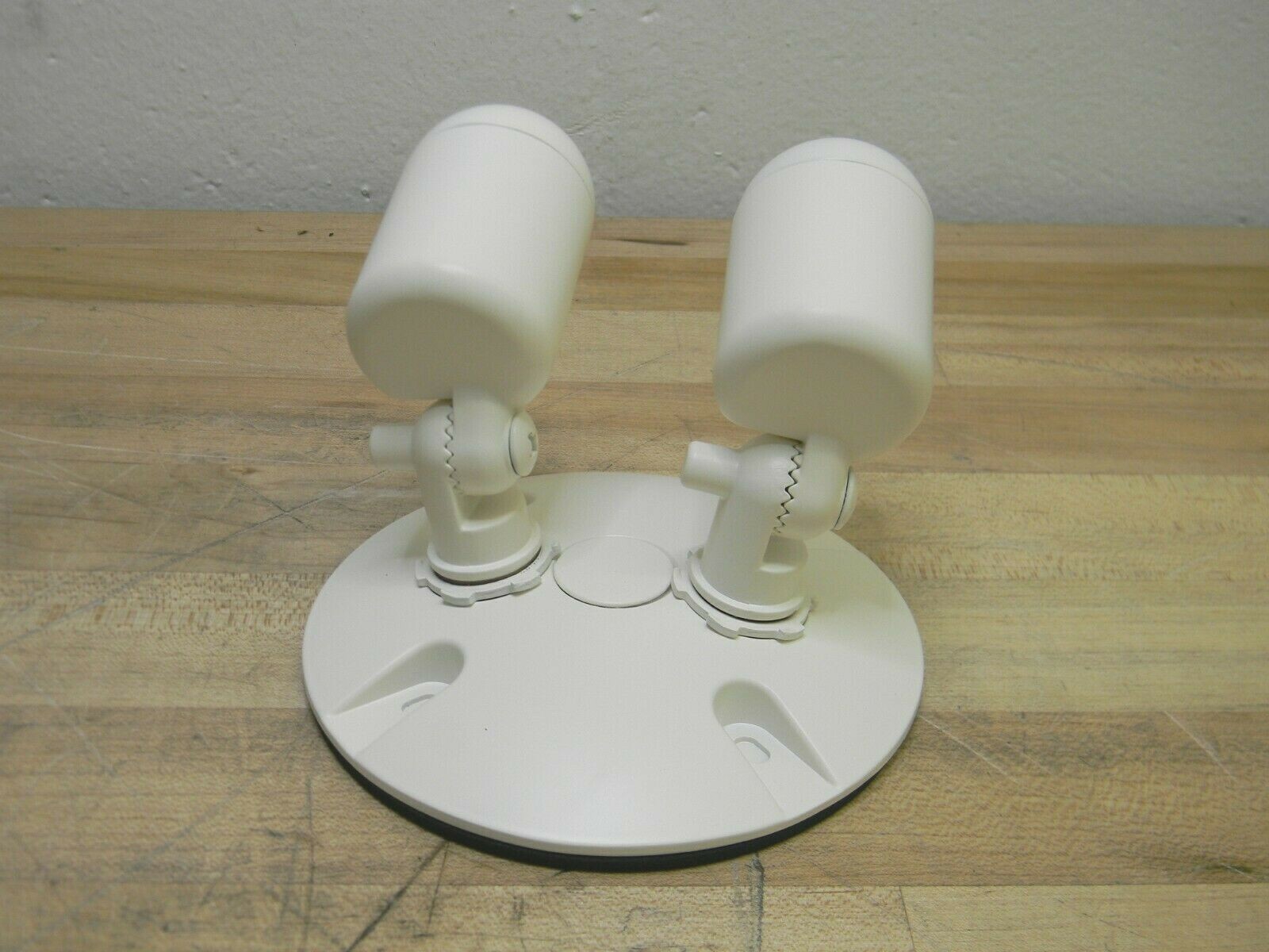 Hubbell Dual Lite EVODW Twin Outdoor Remote LED Lighting Head 4.8V ...