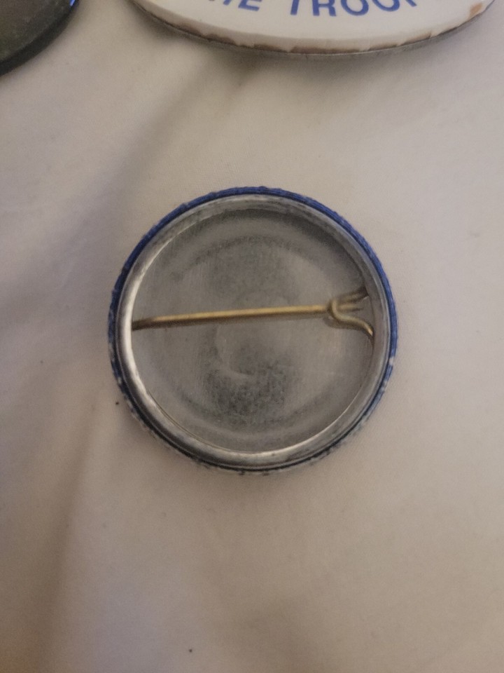 Vintage Mondale Ferraro 1984 Presidential Campaign Pin Button - Blue | eBay