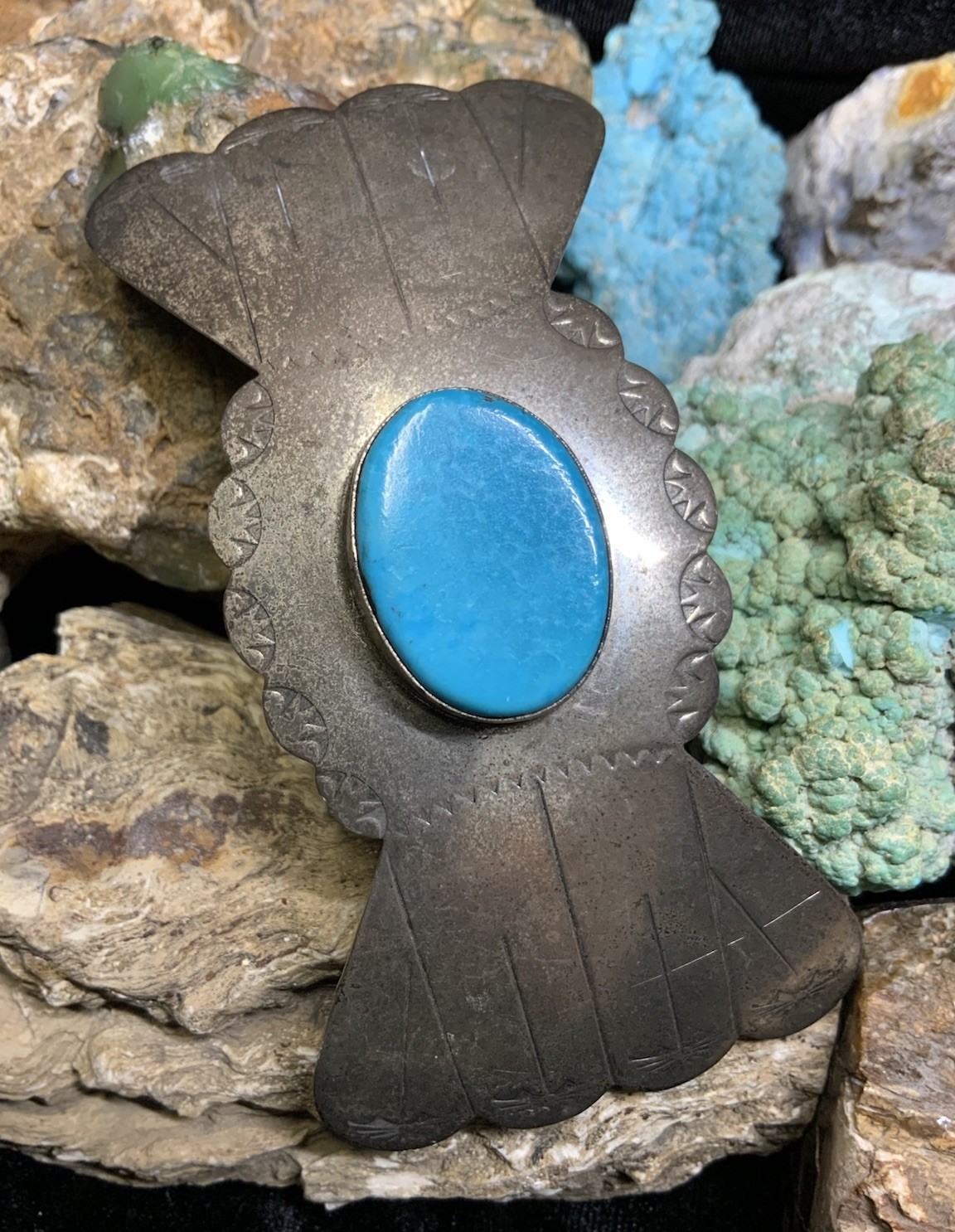 BIG, Native American Navajo “Ben Chavez” Sterling Sil… - Gem