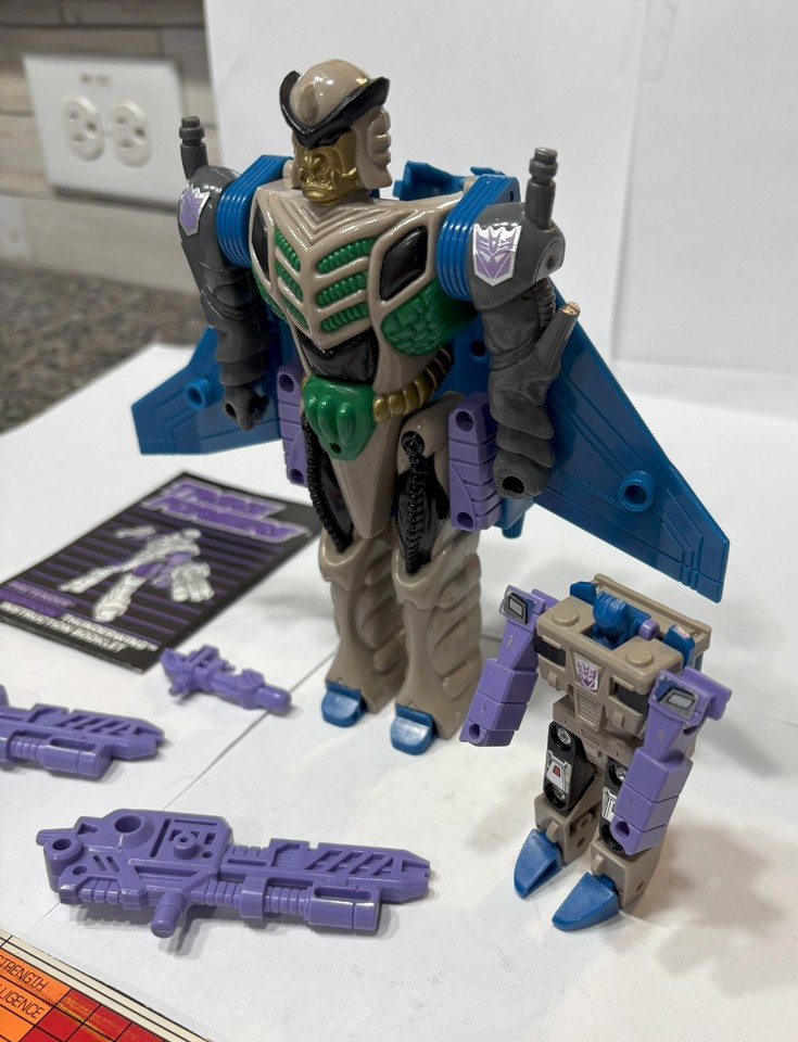 G1 Transformers vintage original Decepticon Pretender THUNDERWING 100% ...