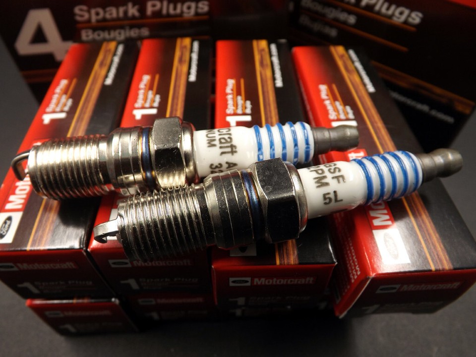 8pcs MOTORCRAFT SPARK PLUGS SP493 Platinum AGSF32PM Fit For Ford 4.6L 5 ...