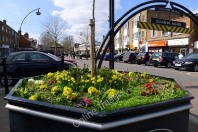 Photo 6x4 Spring Flowers, Elizabeth Square, Bletchley Water Eaton ...