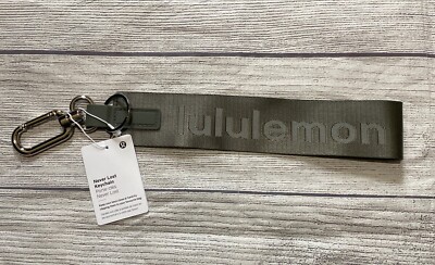 NWT Lululemon Never Lost Keychain O/S GRSG/WHTO Grey Sage White Opal | eBay