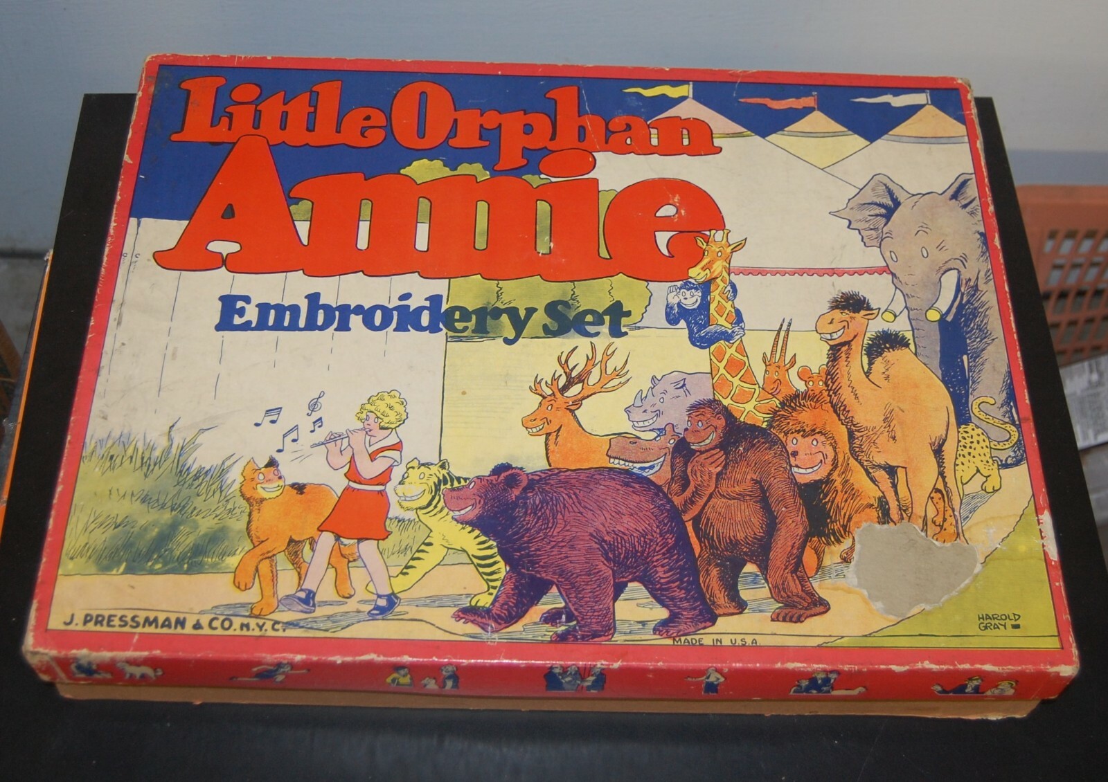 Vintage Little Orphan Annie Embroidery Set ca1930 J. Pressman | eBay