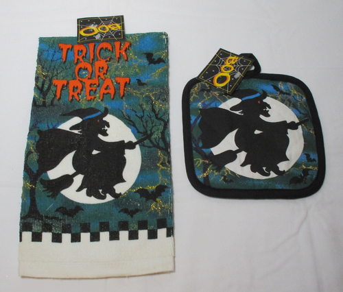 BOO Witch Flying By The Moon Trick or Treat Tea Towel & Pot Holder ...
