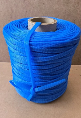 ULINE S-6579BLU Protective Netting Blue Net Tubing 1/2'' -1" x 820' | eBay