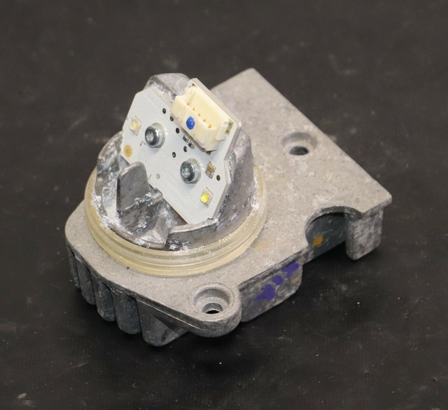 2013-15 BMW X1 OEM LED Headlight Diodes Module Set Left 63117374597 for ...