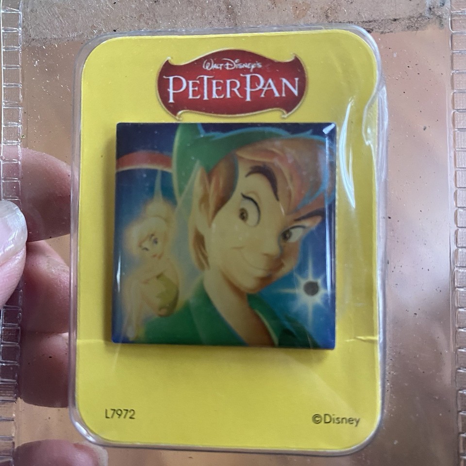 Brand NEW Disney Peter Pan Tinker Bell Blinky Movie Button Pin Brooch ...