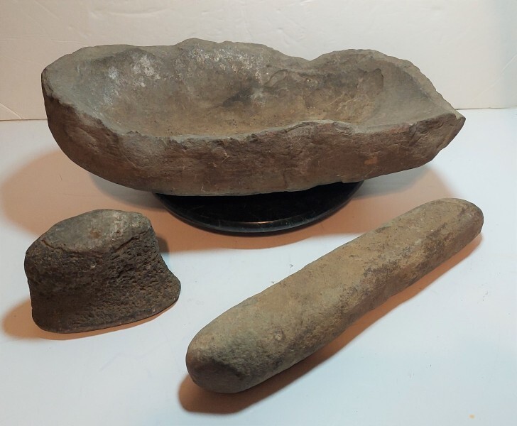 Large 12 1/2" Authentic Early Native American Indian Grinding Stone ...