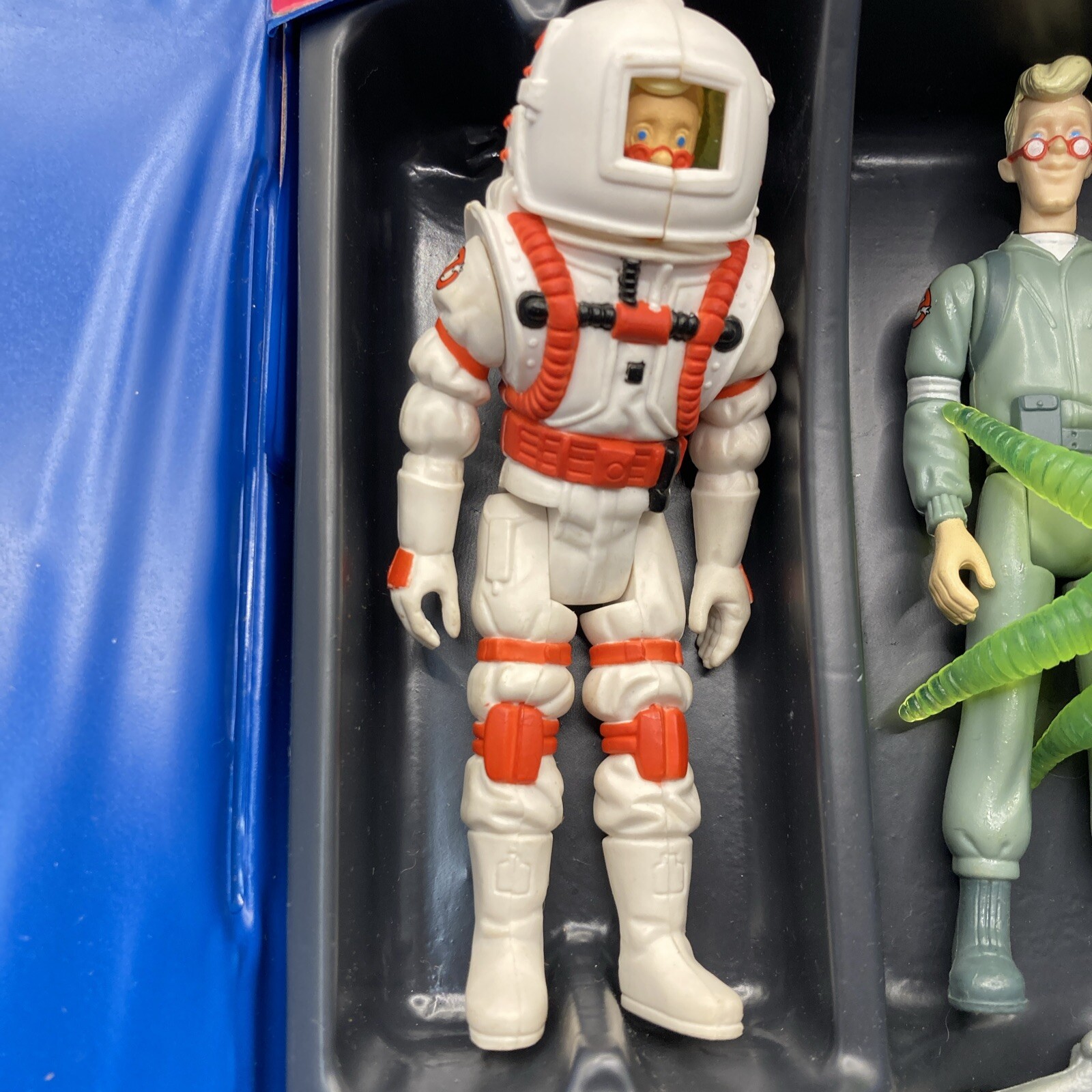 Kenner Vintage Ghostbusters Case With 18 + Figures + GI Joe. Pics 👀 ...