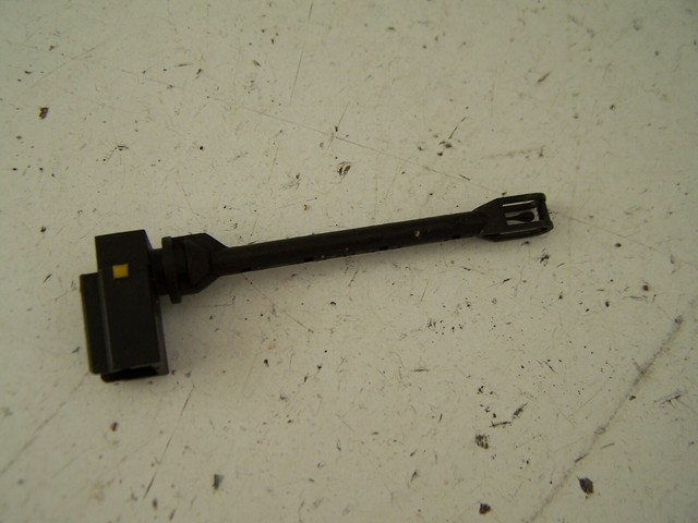 RENAULT PEUGEOT CITROEN C4 Pisasso Captur Temperature Sensor A64200100 ...