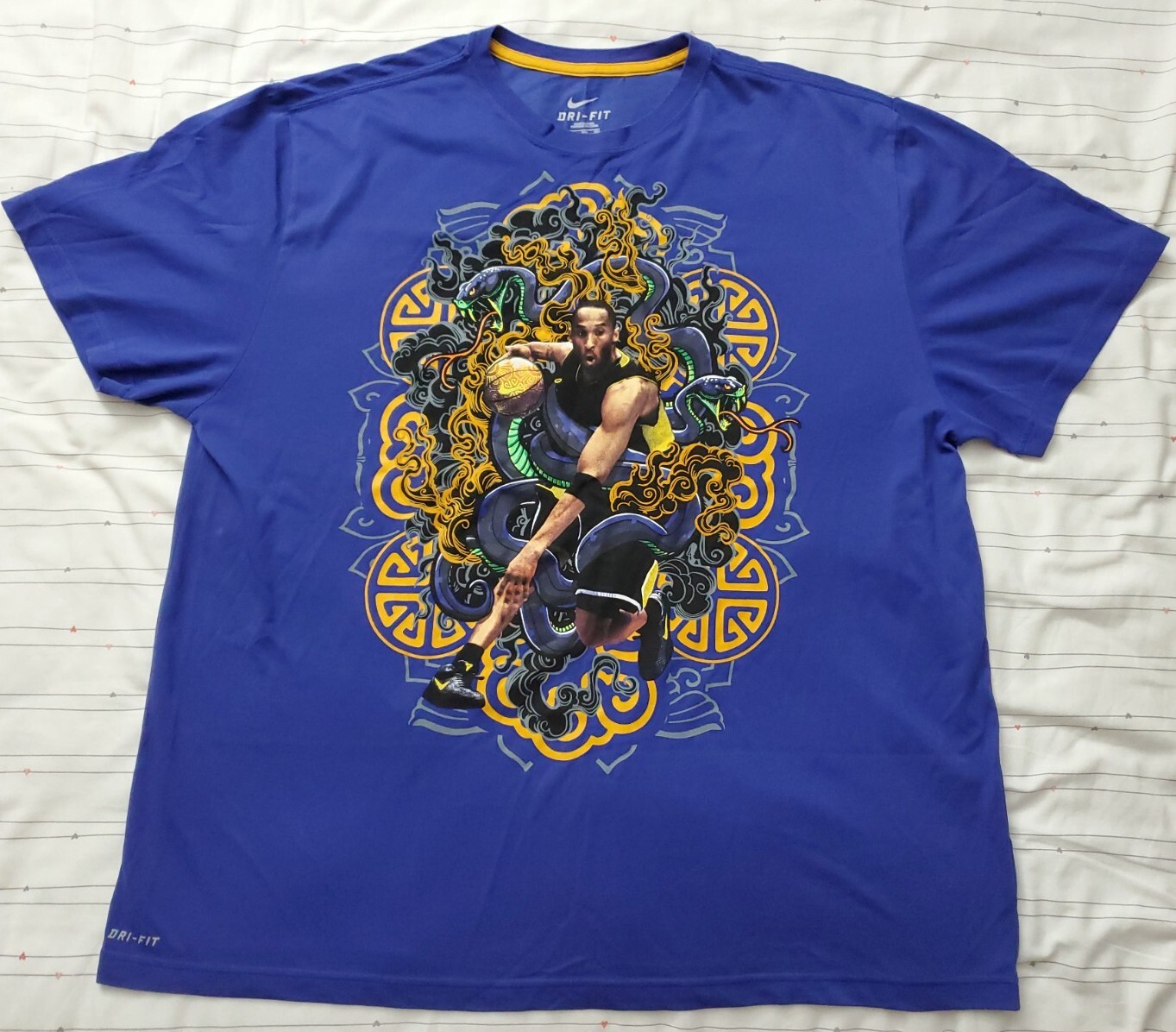 Nike KOBE BRYANT MAMBA DRAGON gold and purple Tshirt … - Gem