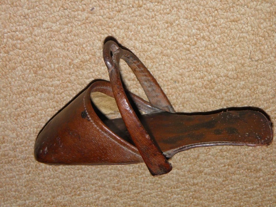 ANTIQUE SIDE SADDLE LEATHER SLIPPER STIRRUP .side saddle. Circa 1850 ...