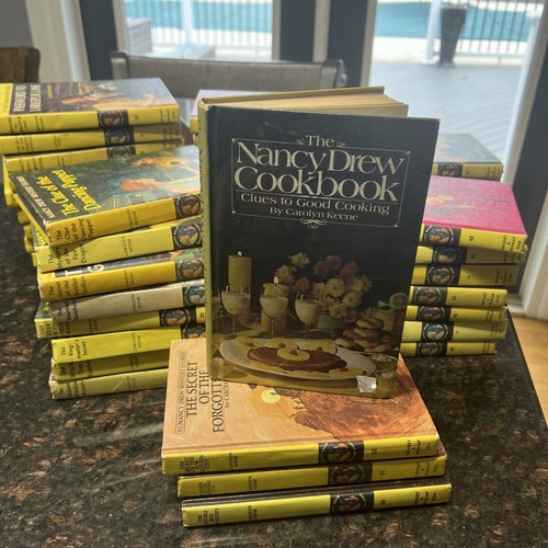 Nancy Drew NEAR Complete Series Set *Missing Some* Hardback︱Yellow ...