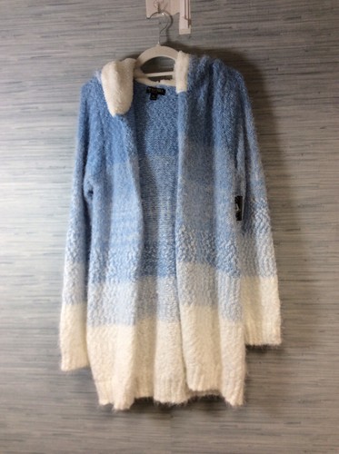 Absolutely Famous Sweater Blue And White Size XL 0807108 | eBay