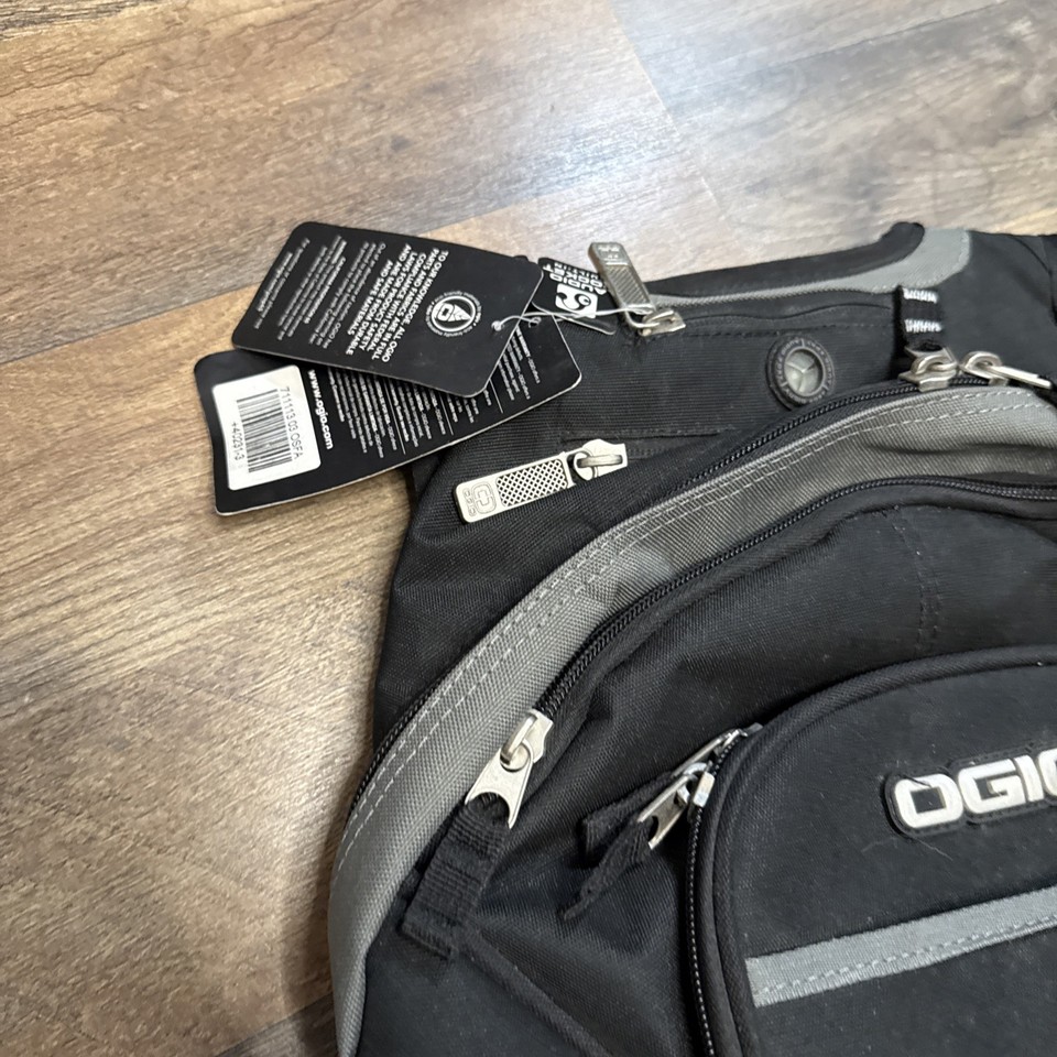 OGIO STREET Fugitive Backpack BLACK Bookbag Gym Travel Bag Good Cond! See Pics! | eBay