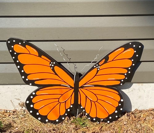 Butterfly Wood Outdoor Yard Art, Wood Monarch Butterfly Garden Stake ...