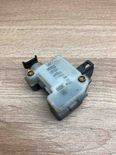 3B0959781C Volkswagen Audi Seat Skoda Tronco Blocco Portellone ...