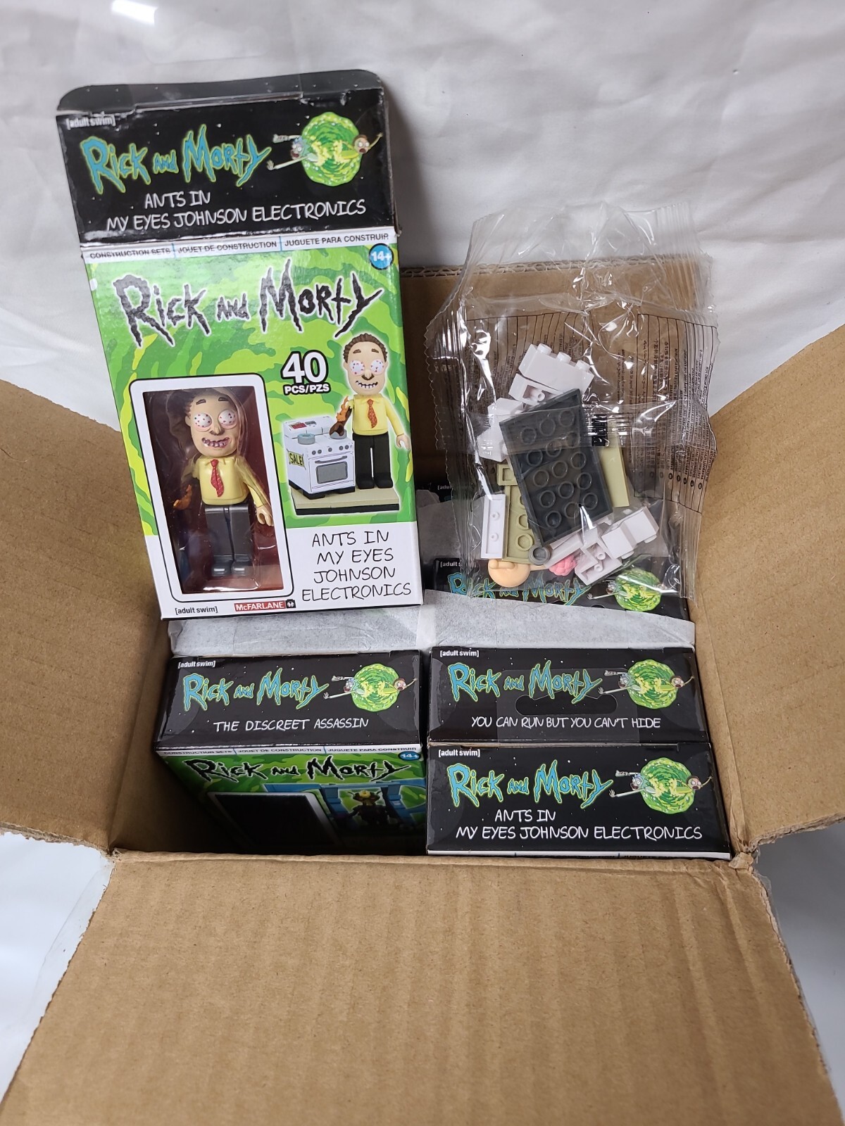 Rick and Morty Ants in My Eyes Johnson Elect. Construction (Lot of 8 ...