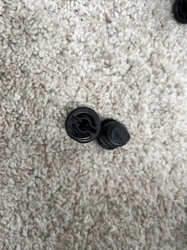 VW AUDI OEM GENUINE NEW 06L103801 06L-103-801 Plastic Oil Drain Plug ...