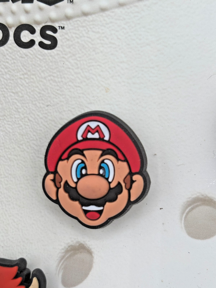 Crocs Jibbitz 5-Pack Super Mario Shoe Charms Luigi Bowser Yoshi ...