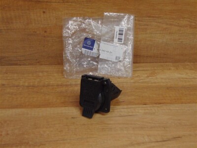 Trailer Coupling Socket Mercedes W164/W166/W204/W251/C292/W463/907 ...