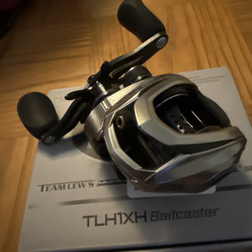Lew's Team HyperMag Righthand 8.3: 1 Baitcasting Reel TLH1XHG2 | eBay