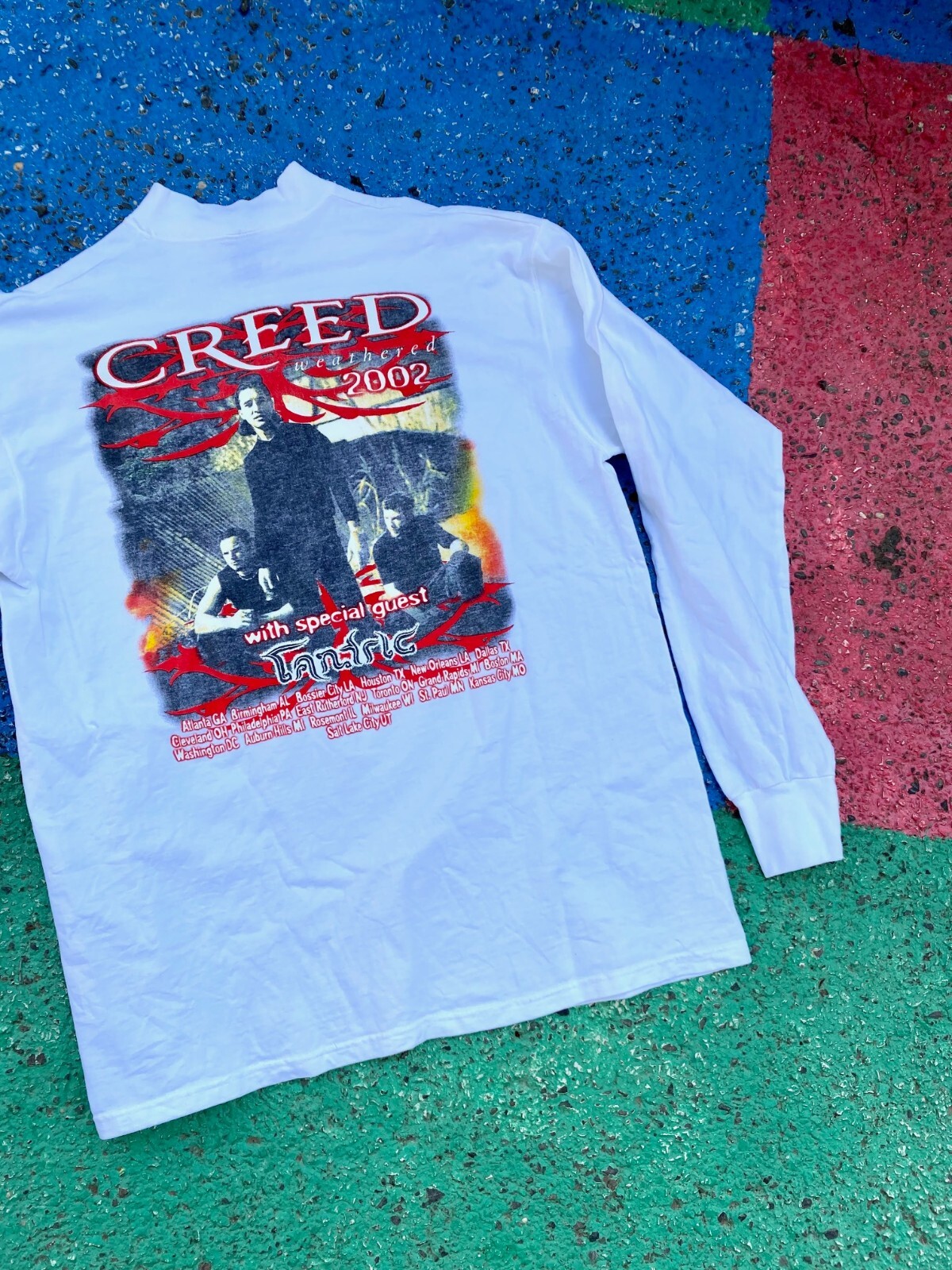 Vintage 2002 Creed Weathered Concert Tour Mock Neck L… - Gem