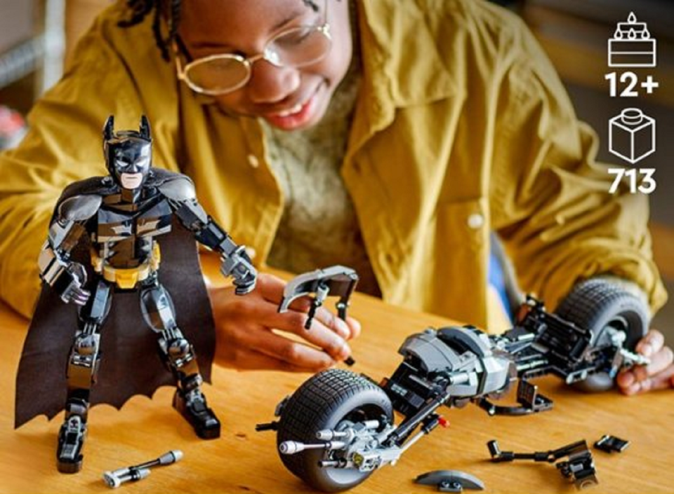 LEGO 6471497 DC Batman: Batman Construction Figure & the Bat-Pod Bike ...