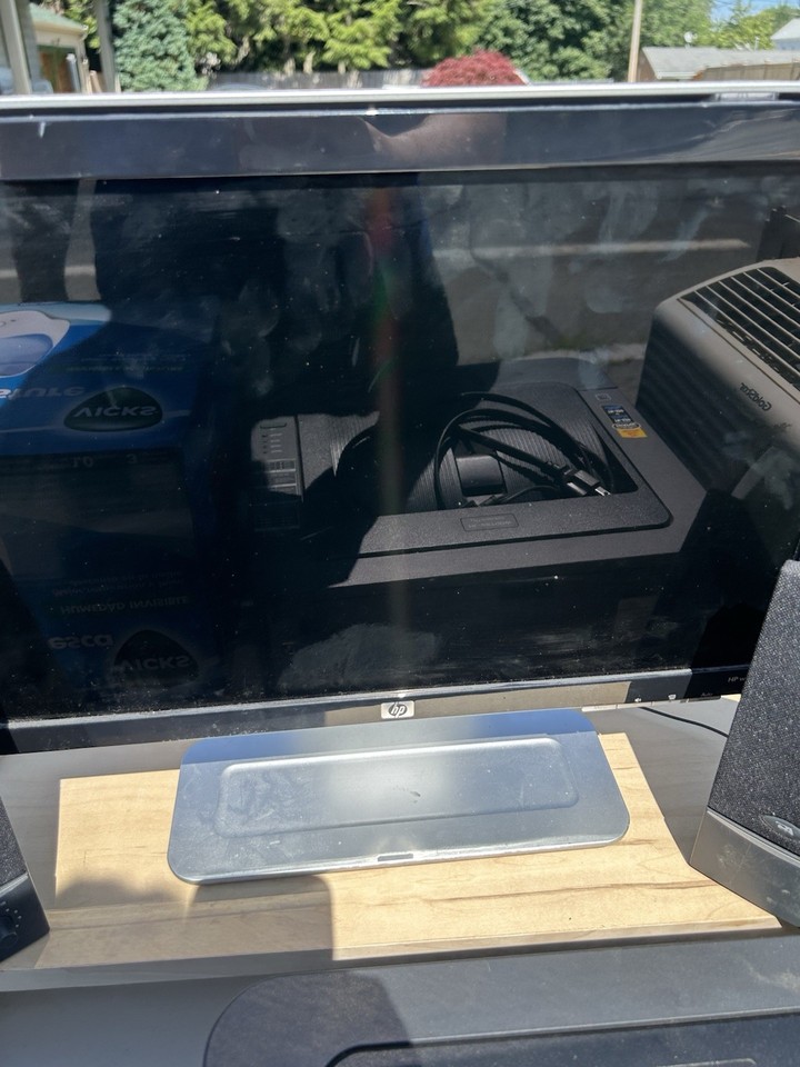 Old Hp Desktop(NOW USED AS A MONITOR) Comes with DVI to HDMI Adapter | eBay