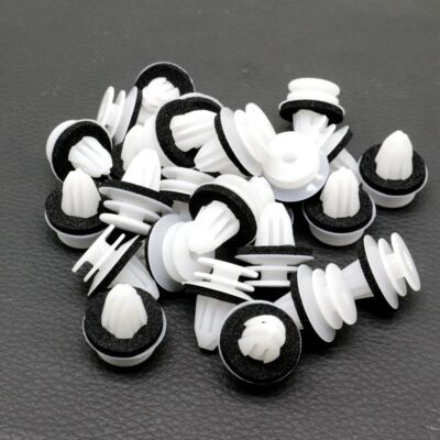 New Door Panel Retainer A0009910198, 0009910198 For Mercedes Benz Qty ...