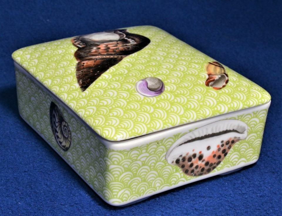 MOTTAHEDEH Vista Alegre Porcelain Green SEASHELLS Rectangular Shape ...