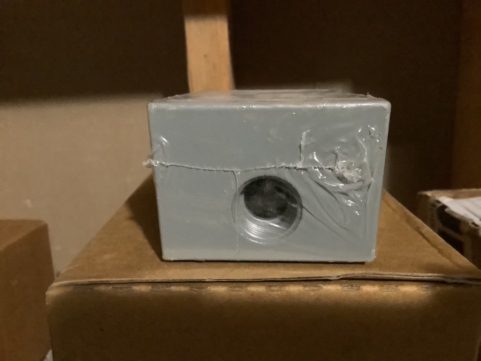 1-GANG BOX W/ 3 .5" HOLES - GRAY (ORBIT INDUSTRIES INC - 1B50-3 ...