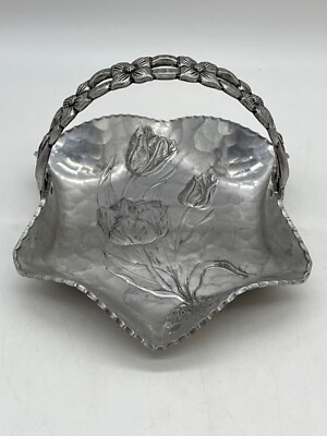 Vintage Hammered Aluminum Basket Hand Wrought Creations by Rodney Kent ...