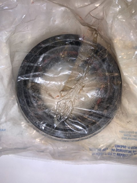 Transfer Case Output Shaft Seal GM Parts 88935685 for sale online | eBay