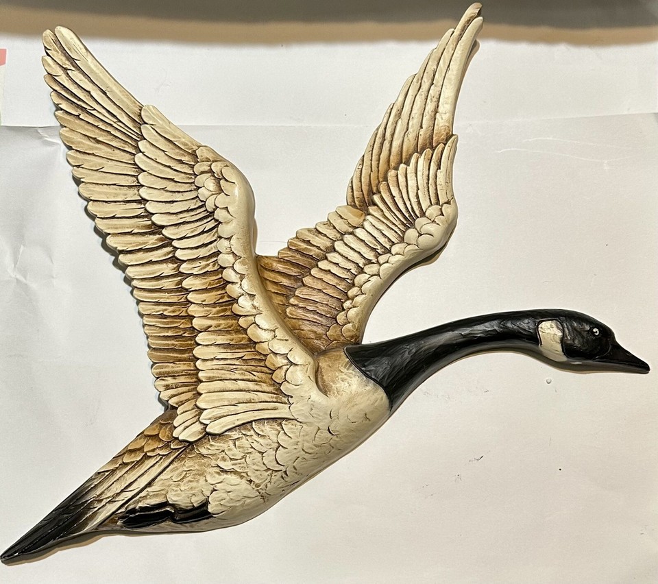 Vintage 3D Molded Plastic Canadian Flying Goose Plaque Wall Hanging | eBay