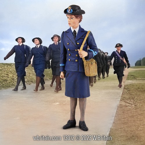 W.Britain 13012 British Royal Navy Wren, 1941-45 (Britains) | eBay