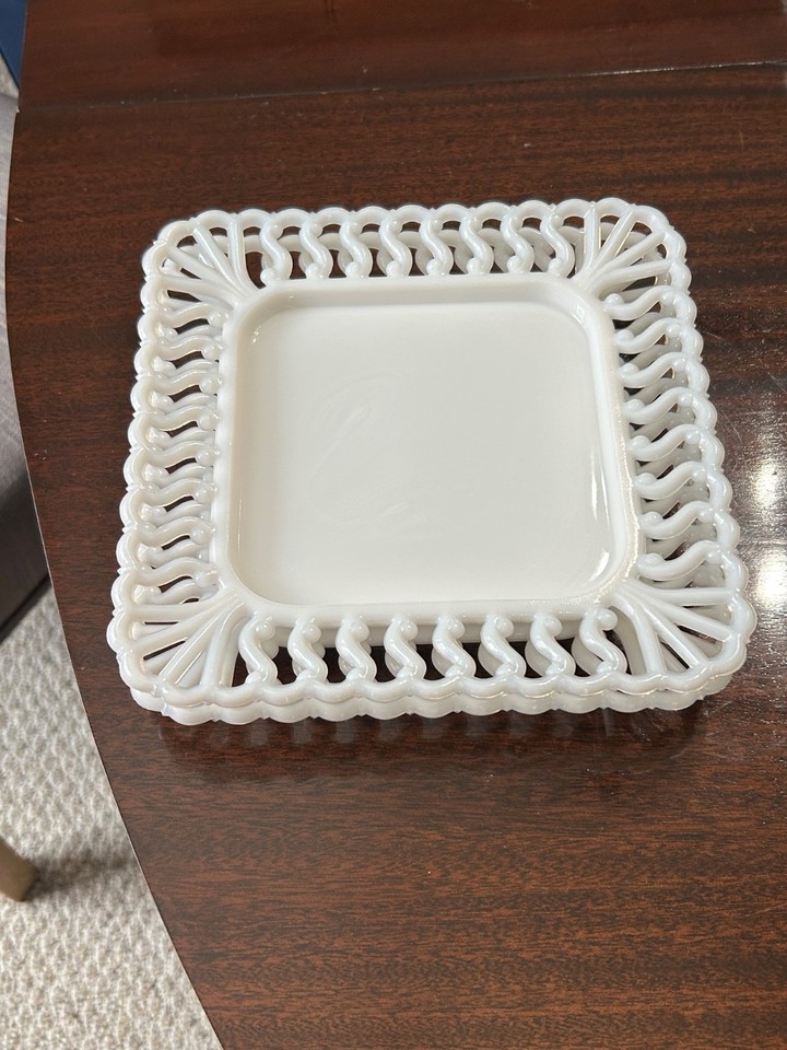 Vintage Westmoreland Milk Glass Reticulated Border Lace Edge Plates ...