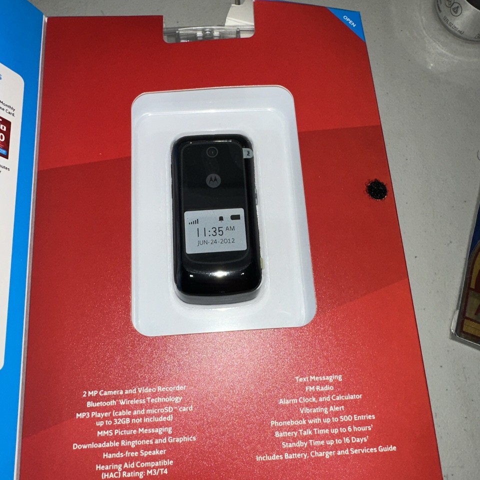 Motorola W409G Cell Phones - Net10 Wireless- Flip Phone NOT SCANNED ...