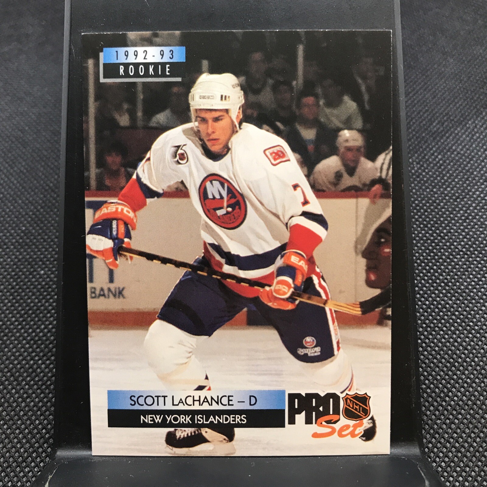 SCOTT LaCHANCE - 1992-93 PRO SET - ROOKIE CARD # 234 - NEW YORK ...
