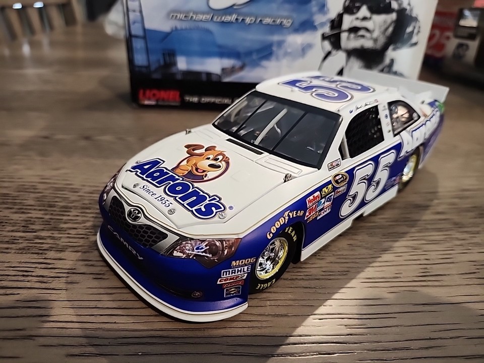 2012 Mark Martin #55 Aaron’s Toyota Camry 1/24 Lionel NASCAR Diecast | eBay