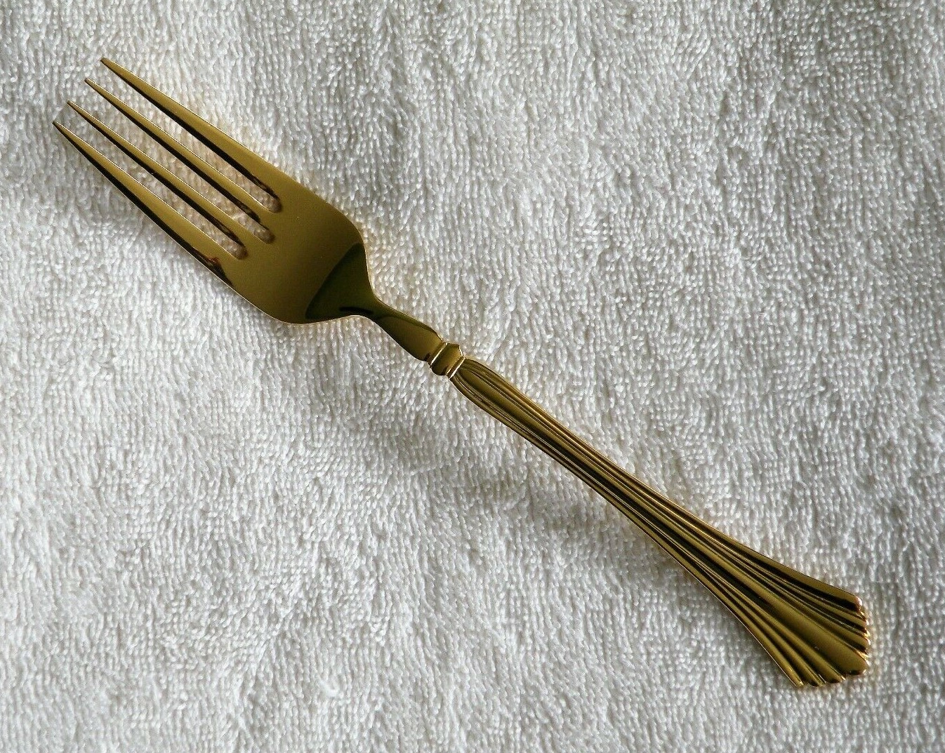 GOLD TRACY - Cambridge Korea - Stainless Silverware / Flatware - CHOICE ...