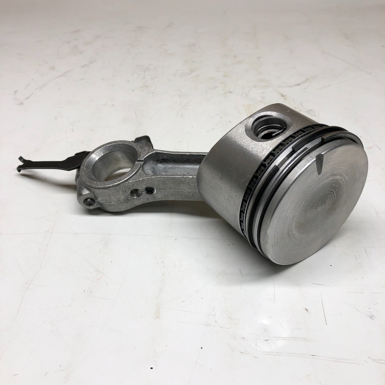 499907 Piston & Connecting Rod From Briggs & Stratton 190402-6138-01 ...