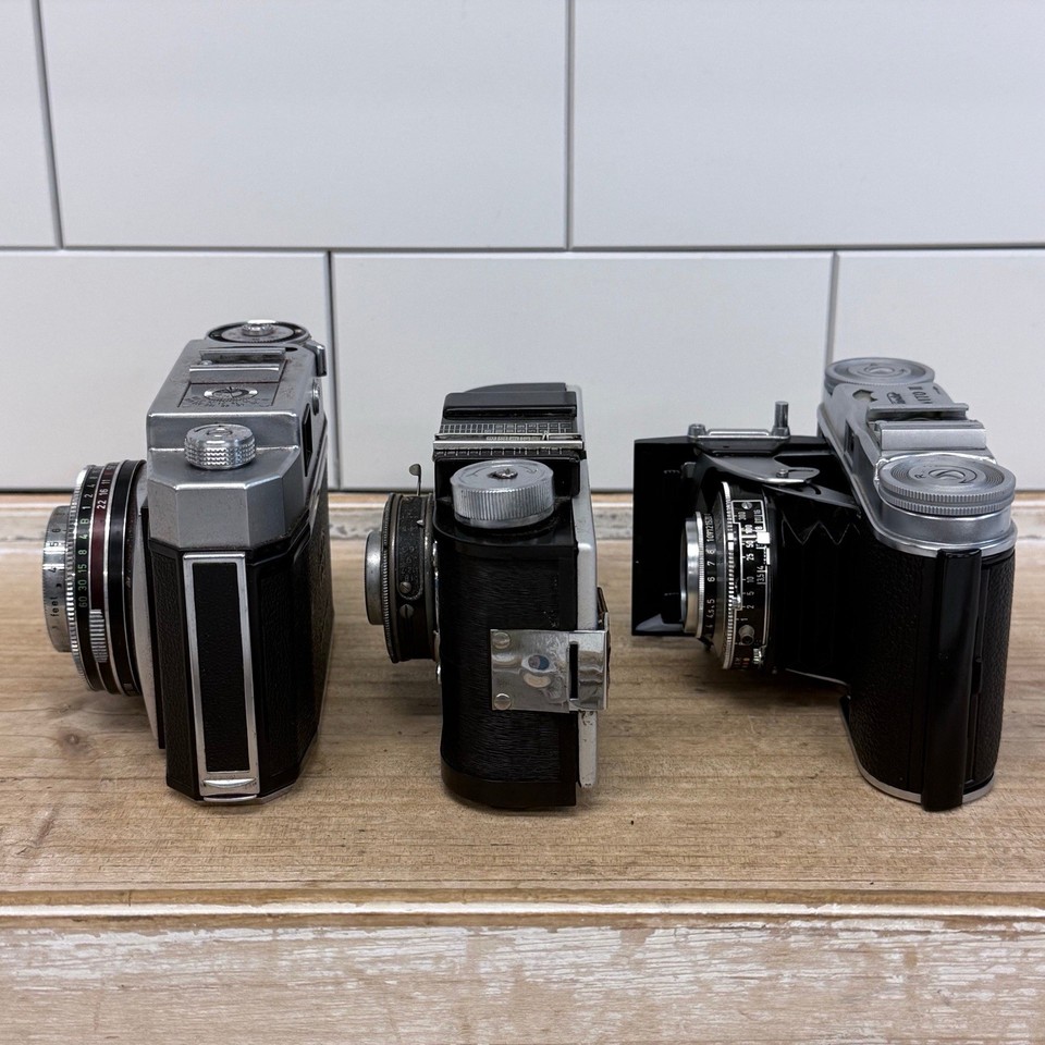 Zeiss Ikon Argus Voigtlander 35mm Film Cameras with Cases, Lot of 3 ...