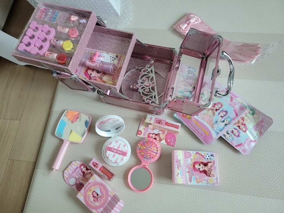 Secret Joujou Kids Girl Princess Make up Box Set (sticker, Tiara ...