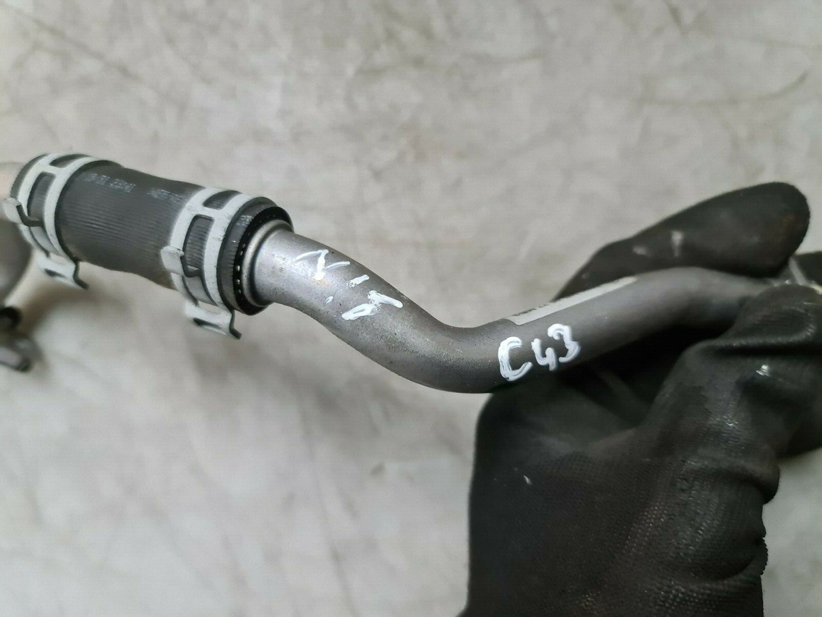 MERCEDES C-CLASS W205 C43 3.0 LEFT SIDE OIL RETURN PIPE A2760900577 | eBay